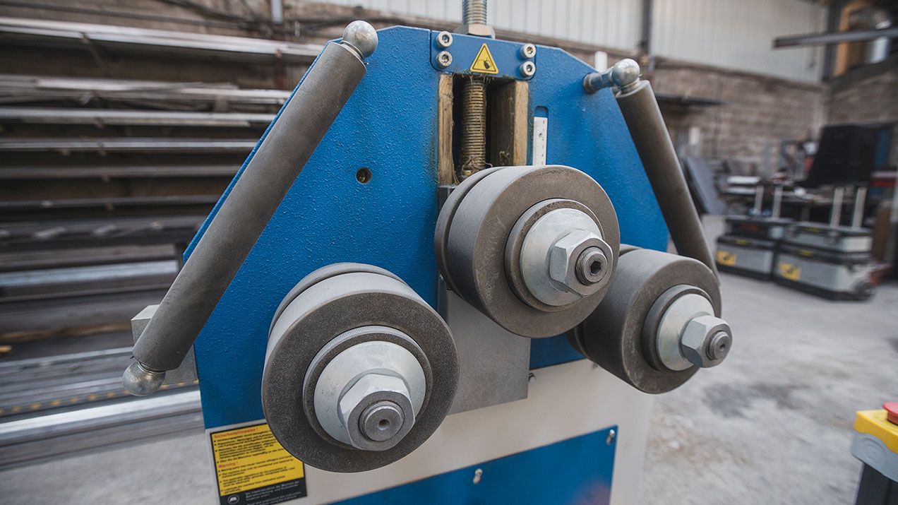 CINTREUSE À GALET - Hivart & Fils